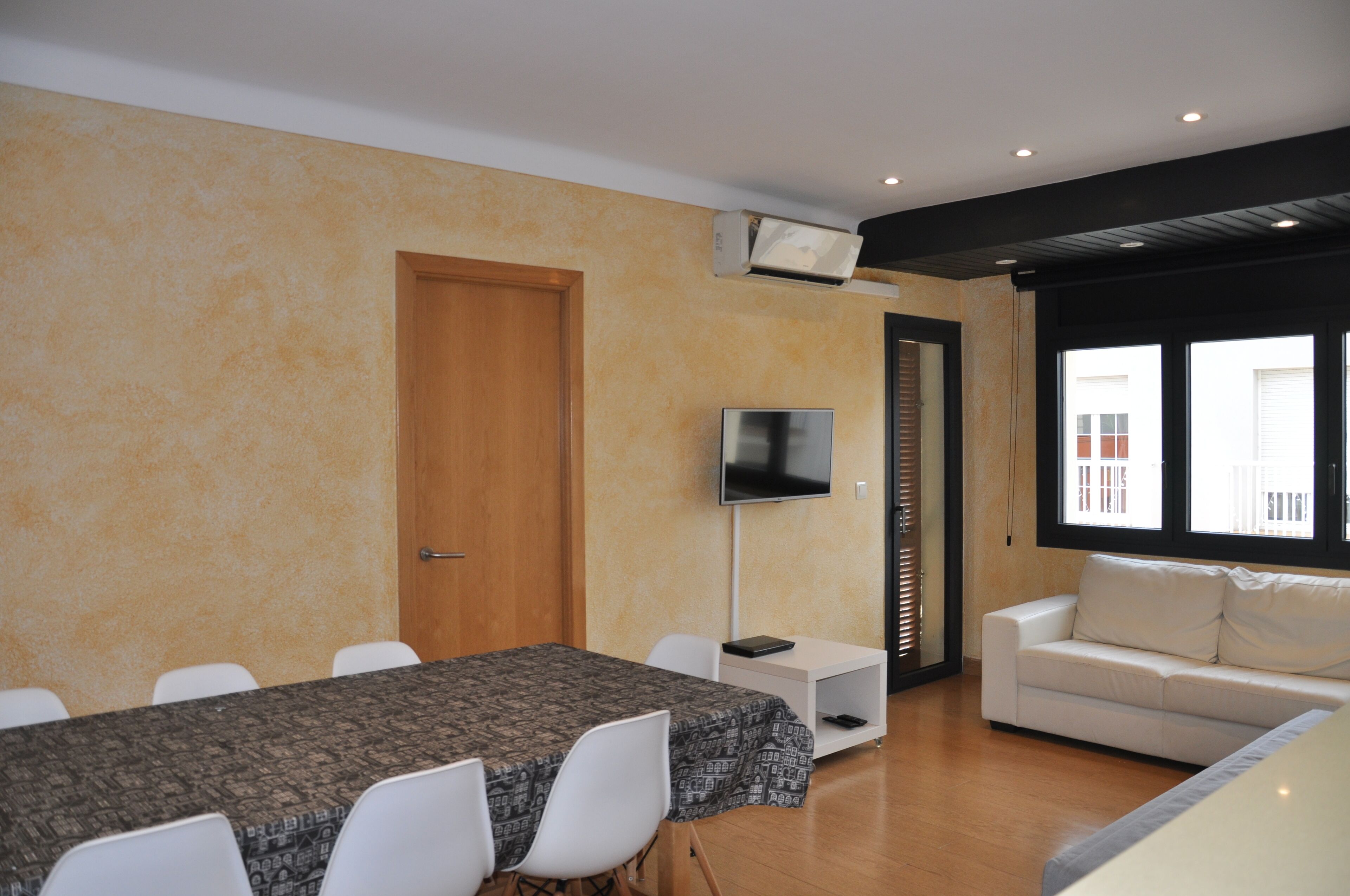 Appartement Idéalement Situé Dans Llançà - 布拉瓦海岸