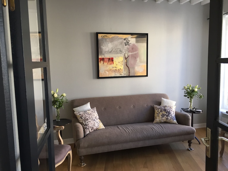 Centraal Gelegen, Gerenoveerd Modern Appartement Met Uitzicht Over De Historische Haven - Basse-Normandie