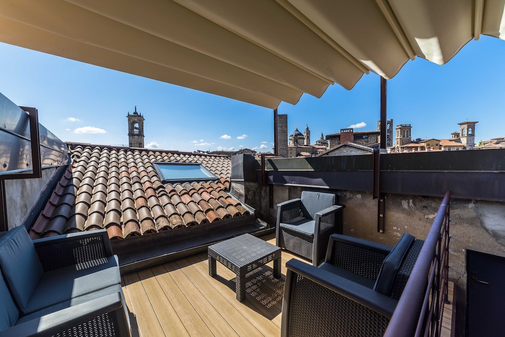 Elegant, Confortable Flat In Historical House, In The Heart Of Città Alta - Bergamo