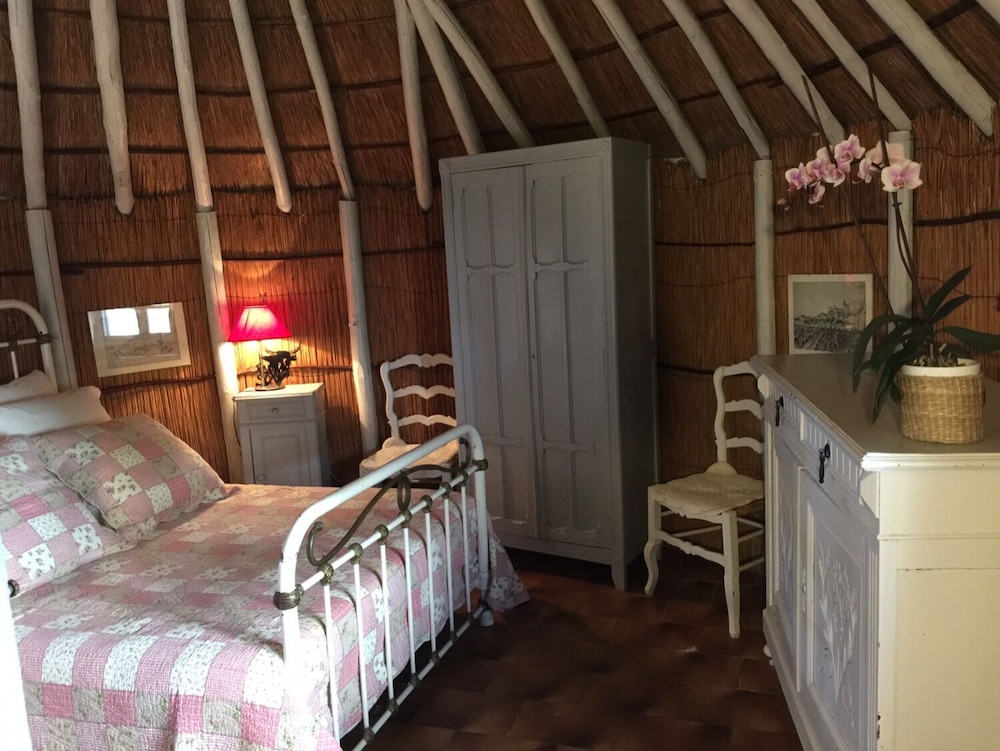 Authentisches Wachhaus Im Herzen Der Camargue Mit Pool - Saintes-Maries-de-la-Mer