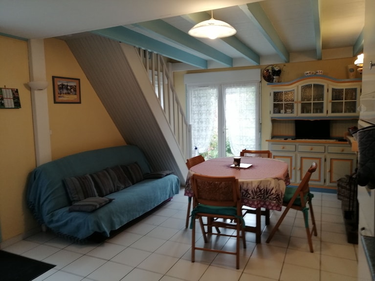 Small Corner For Sinners And Hikers, Calm Relaxation In The Country. - Loire Valley