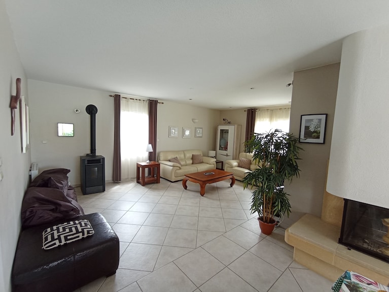 Villa Avec Piscine Sécurisée Au Bord De La Mer Dans Une Impasse Très Calme - Port Camargue