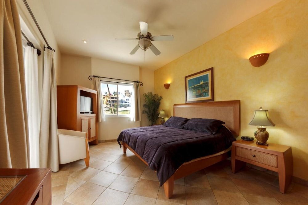 Villa De Golf De Lujo Y Asequible En La Zona Hotelera: A Pie De Playa Y Del Centro - Baja California Sur