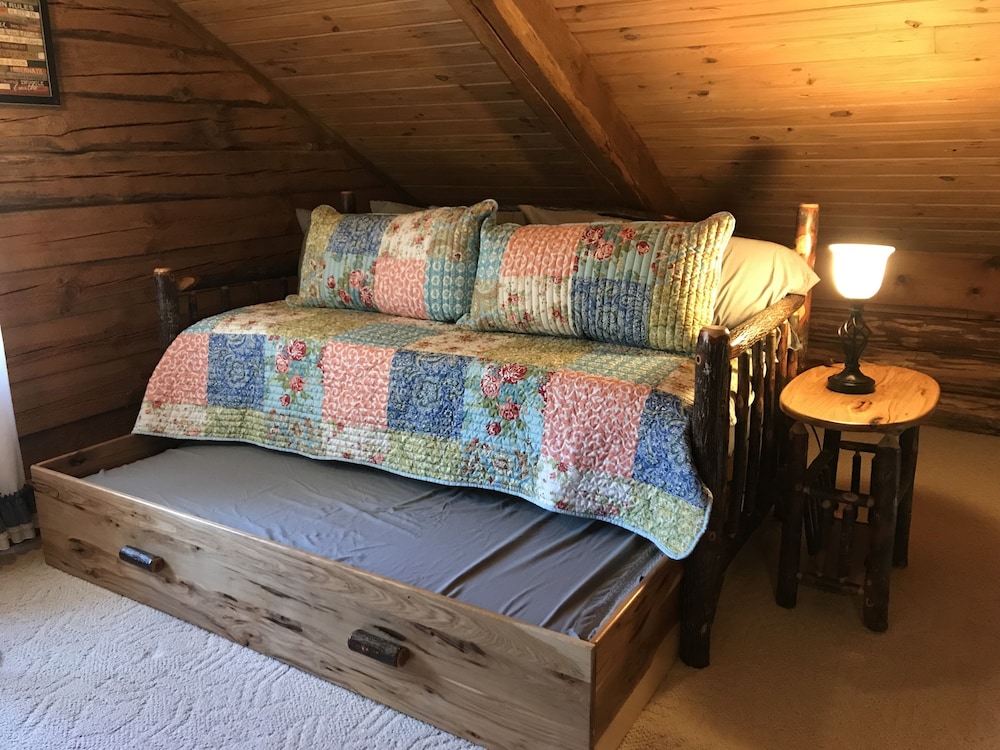 Gran Cabaña De Troncos En 12 Acres Privados Con Estanque De Pesca Cerca Del Parque Estatal Mohican - Ohio