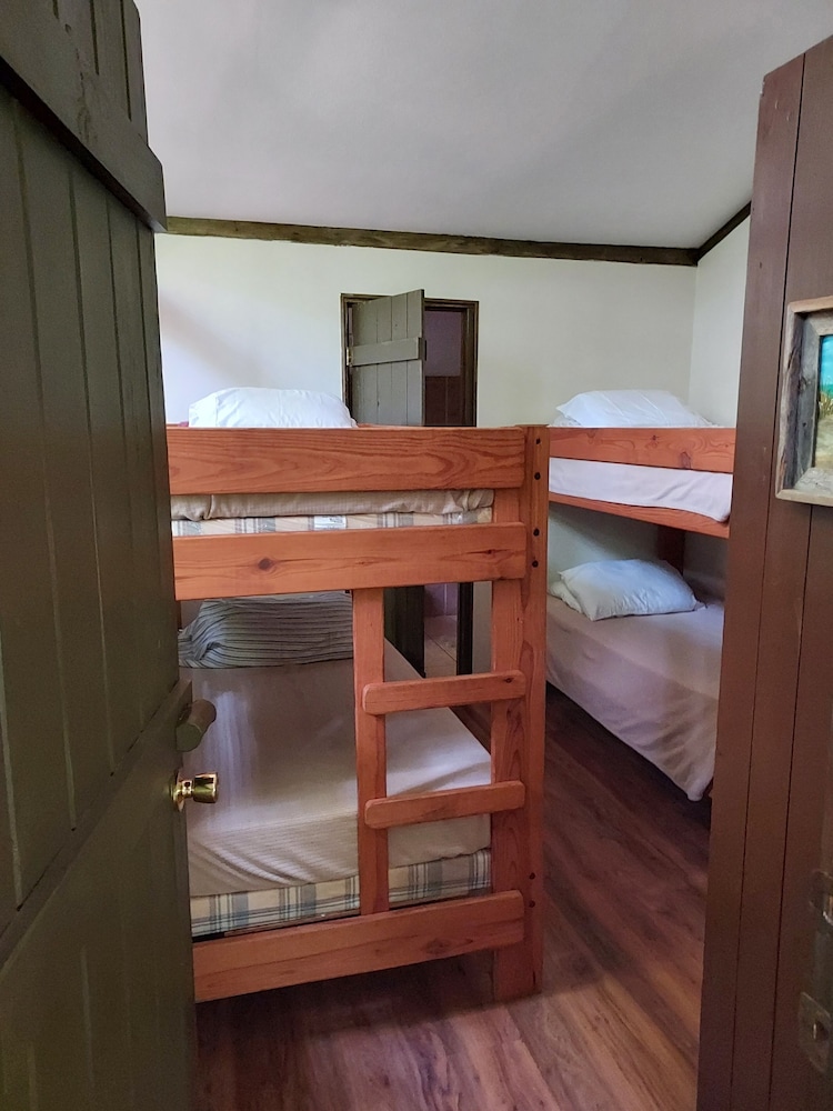 The Turtle House: Una Escapada Oculta En Old Ocean Springs - Ocean Springs, MS