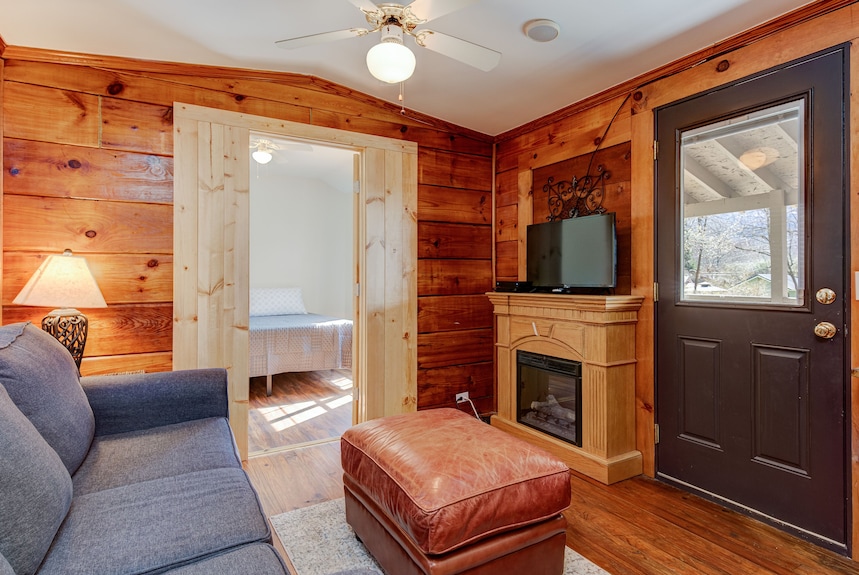 Une Cabane Confortable En Plein Cœur De Maggie Valley! - Maggie Valley, NC