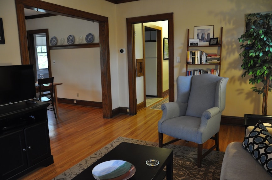 Fantastic Duplex In The Historic District - Minneapolis, MN