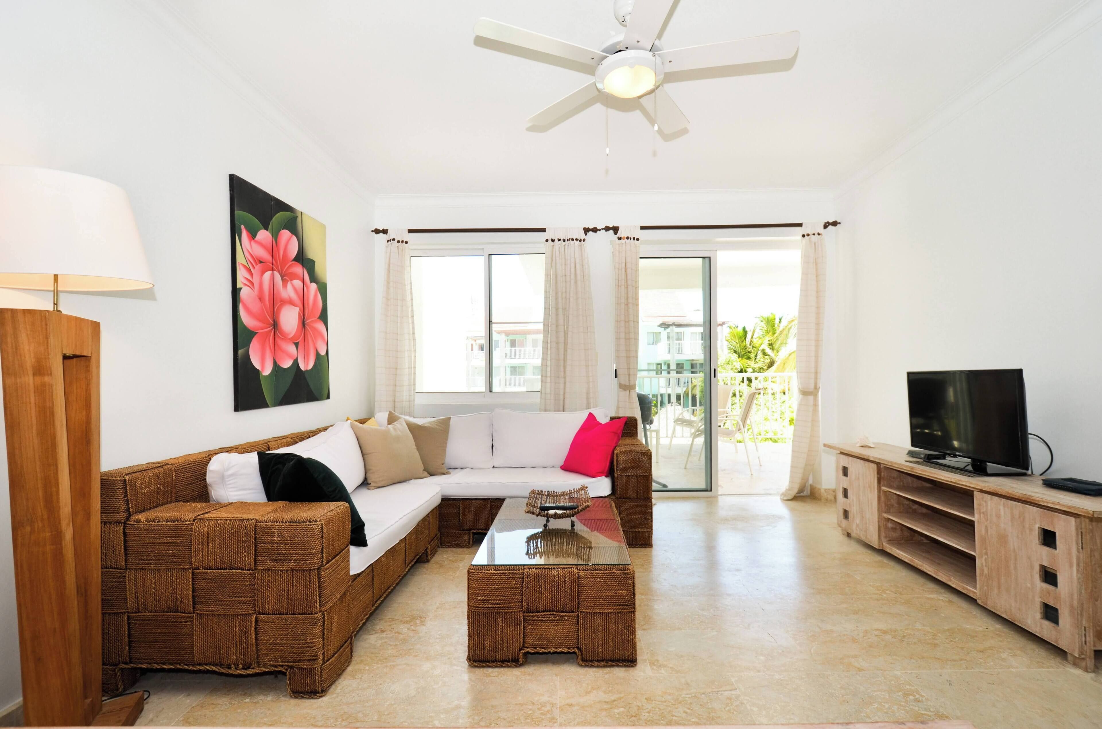 Condominio De Lujo De Dos Habitaciones Con Vista Al Mar Y A La Piscina - Punta Cana