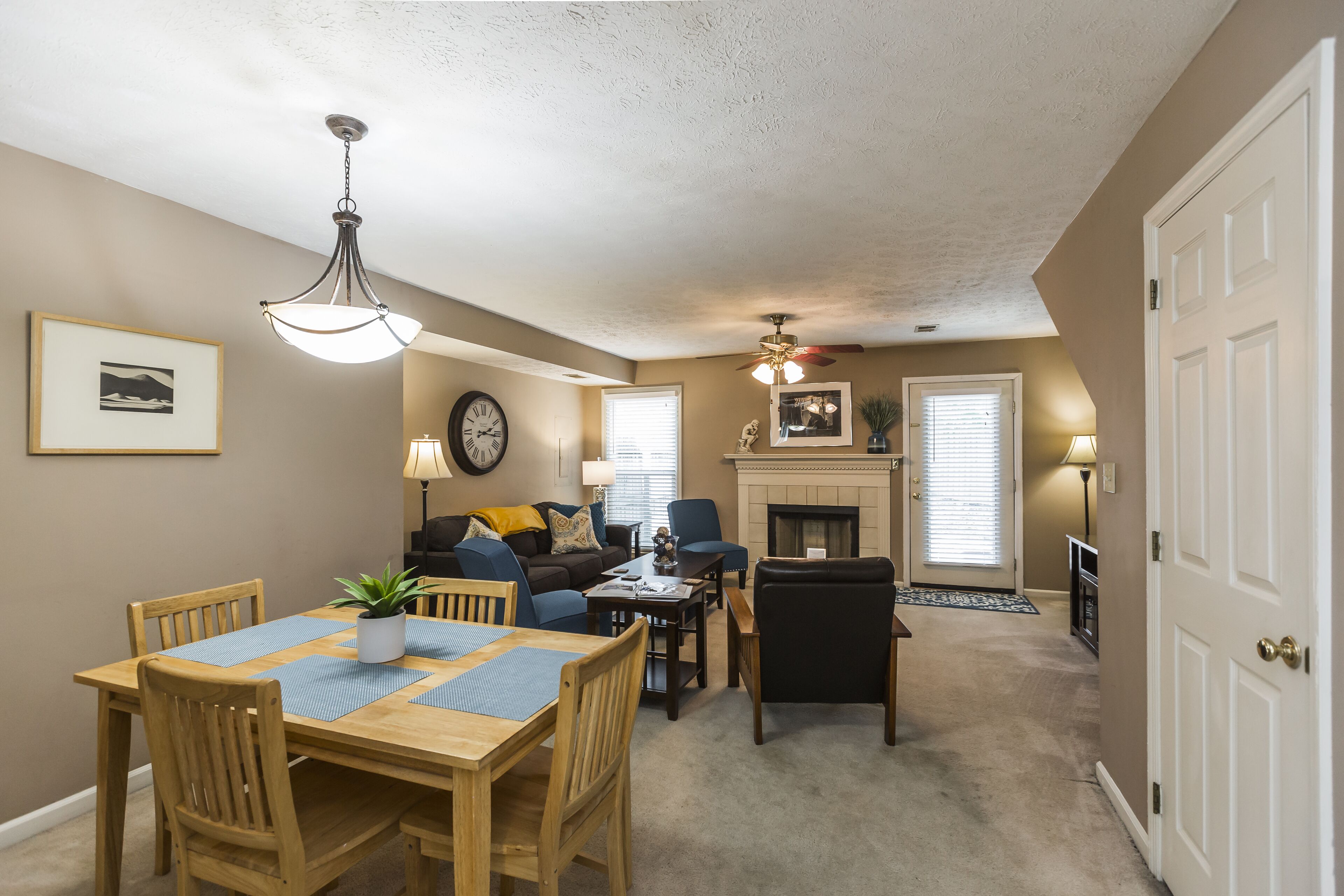 3 Bedroom Downtown Townhouse, Close To All! - Lexington, KY