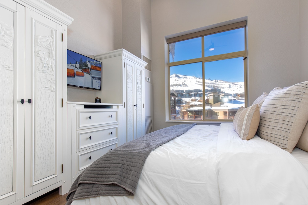 Ski In/out 2bd Top Floor W/amazing Views - Utah