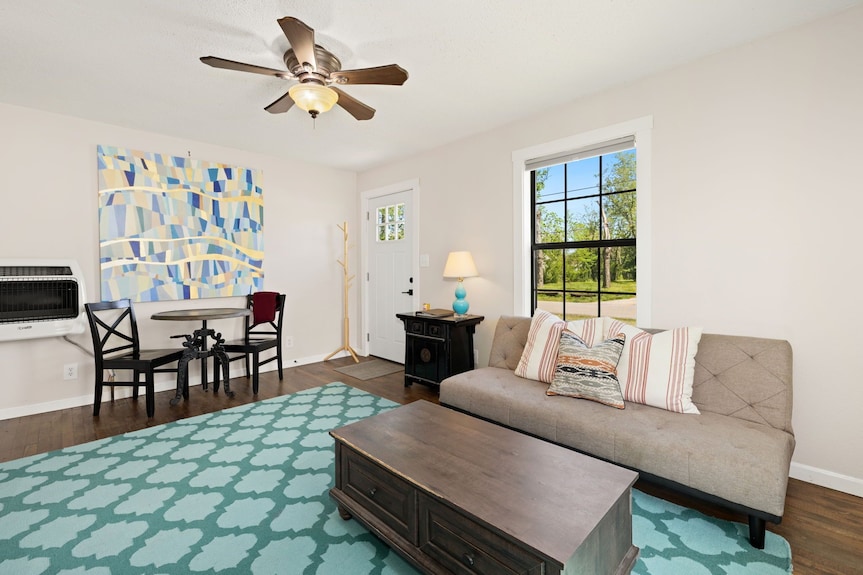 Pasos Para El Centro De Bentonville Iv - Bentonville, AR