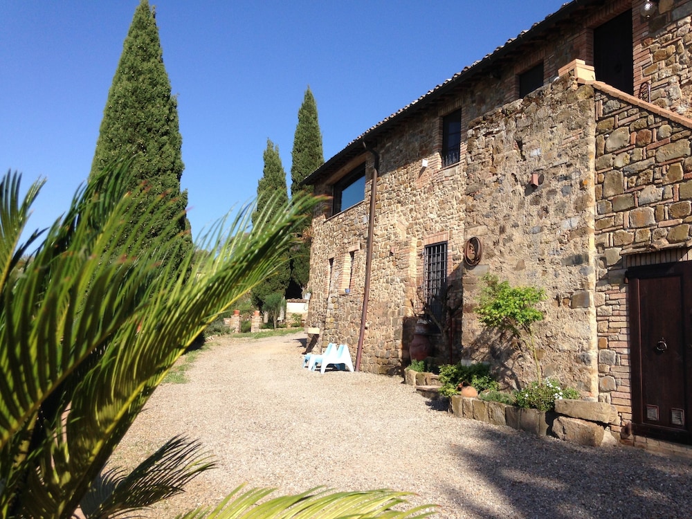 Il Burellino Wine & Resort - Montalcino