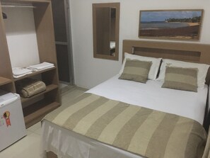 Minibar, secretária, berços/camas para crianças grátis, Wi-fi grátis 