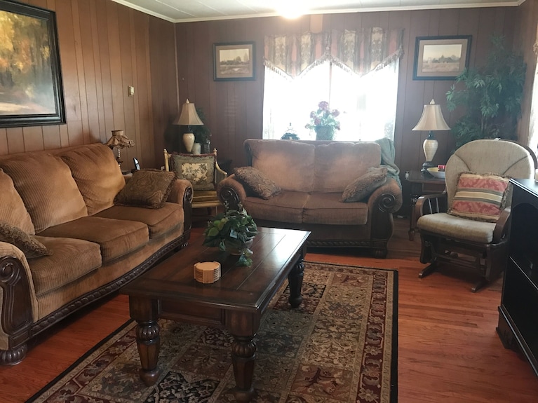 Unwind In The Ozarks - Arkansas