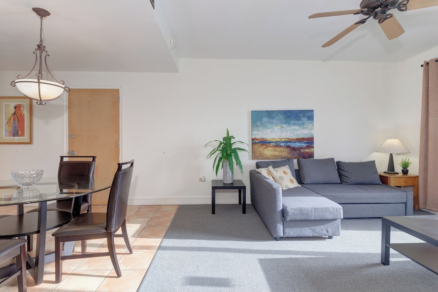 Condo Hotel, Dorado (Con Salón / Comedor / Cocina) - Puerto Rico