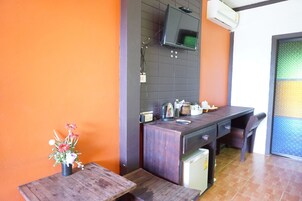 Superior Bungalow with Garden View | Comodidades do quarto