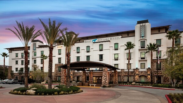 Bear Springs Hotel - Yucaipa, CA