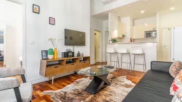 Apartamento, 1 quarto, Vista para a cidade ( CH7 ) | Sala de estar