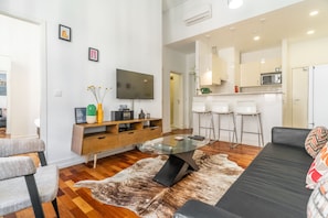 Apartamento, 1 quarto, Vista para a cidade ( CH7 ) | Sala de estar