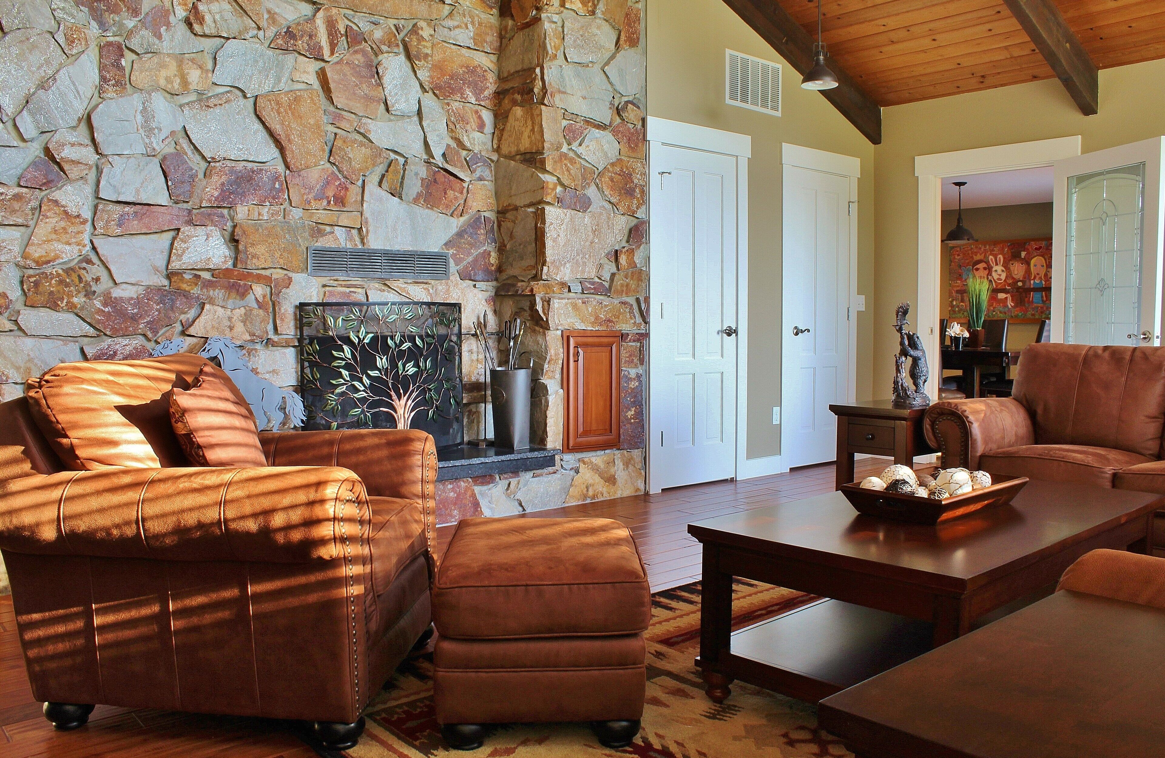 Luxury Near Gateway To Mt Rainier And National Forests. Veteran Owned. - Enumclaw, WA