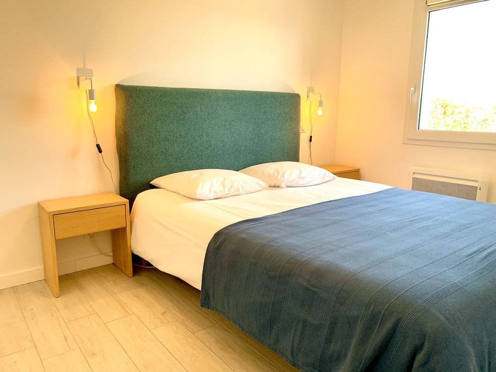 Villa Aezhenn, à 2 Pas De La Plus Belle Plage De Plouescat, Vue Mer - Plouescat