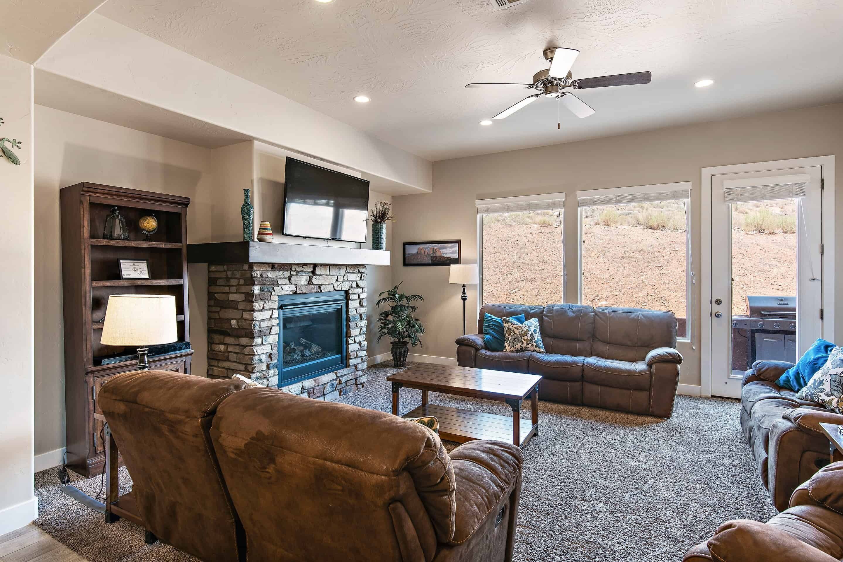 Good Day Sunshine 2 Community Pools, Location!! - Utah