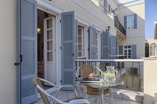 Apartamento, 1 quarto, vista para o mar | Sacada