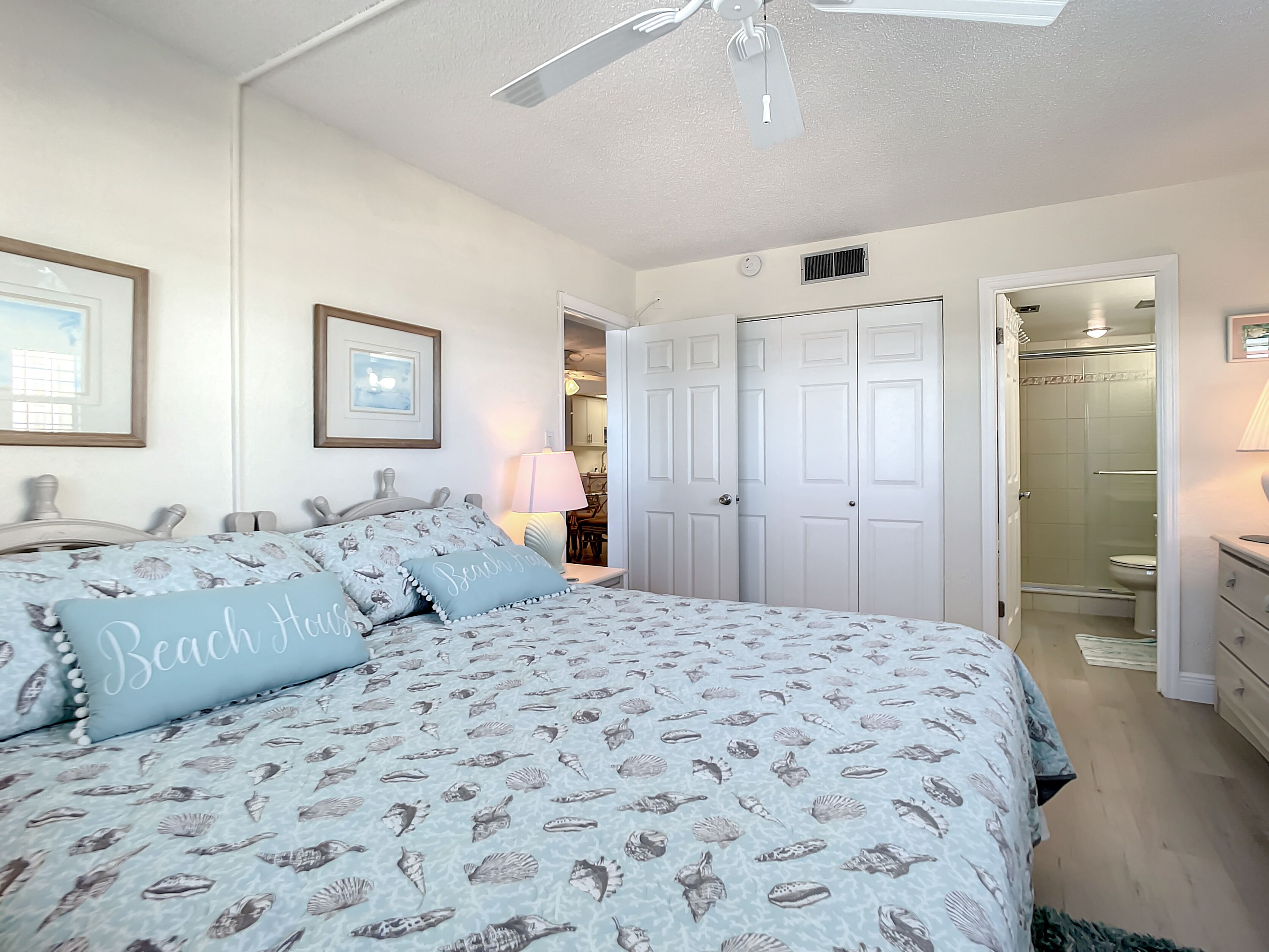 Ha210 Hacienda Del Sol 1 ~ Lovely Direct Beachfront Condo. - New Smyrna Beach, FL