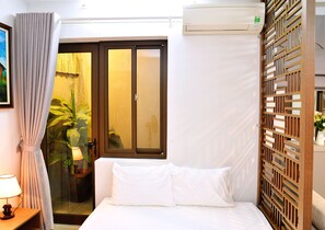 Estúdio | Secretária, Wi-fi grátis, roupa de cama fornecida