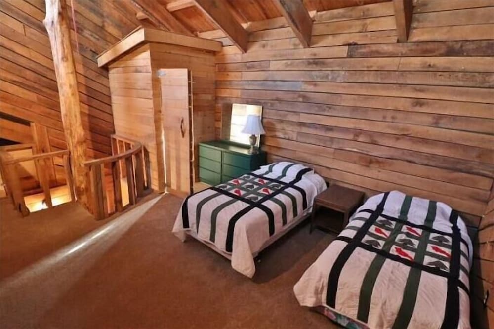 Cm49-rustic Cabin In The Woods! Hot Tub, Fire Pit! - Davis, WV
