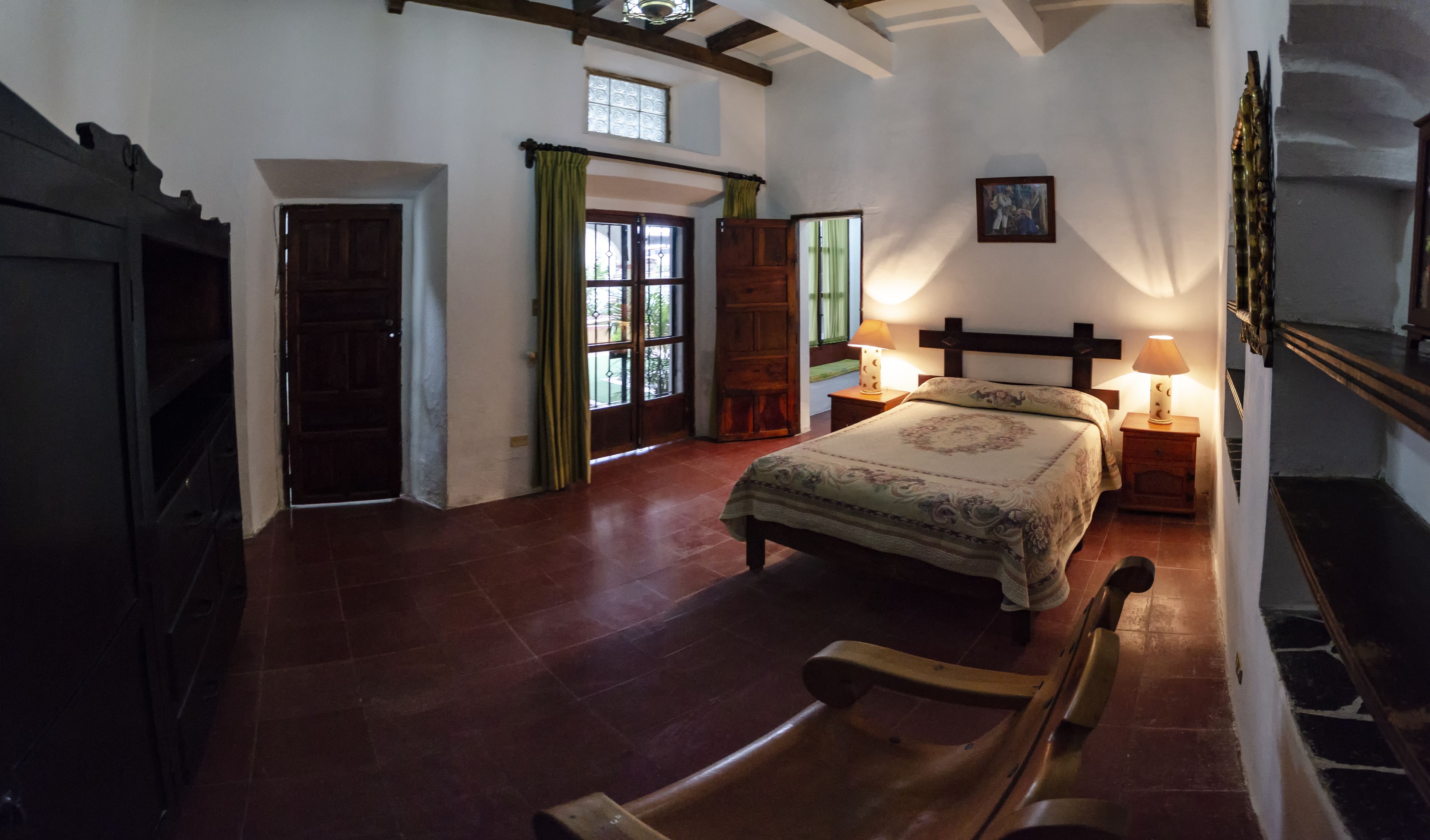 Dúplex, várias camas, não fumadores | Wi-fi grátis, roupa de cama fornecida 