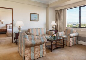 Suíte executiva | Escrivaninha, Wi-Fi de cortesia, roupa de cama