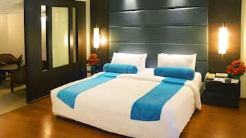 Suite Deluxe | 1 quarto, lençóis de algodão egípcio, roupa de alta qualidade, minibar