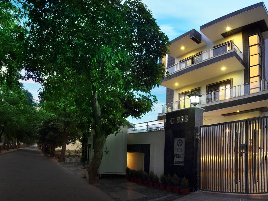 Fachada da propriedade