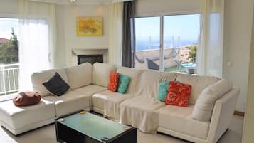 Villa, piscina privativa | Interior