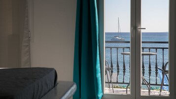 Suíte, sacada, vista para o mar | Vista do quarto