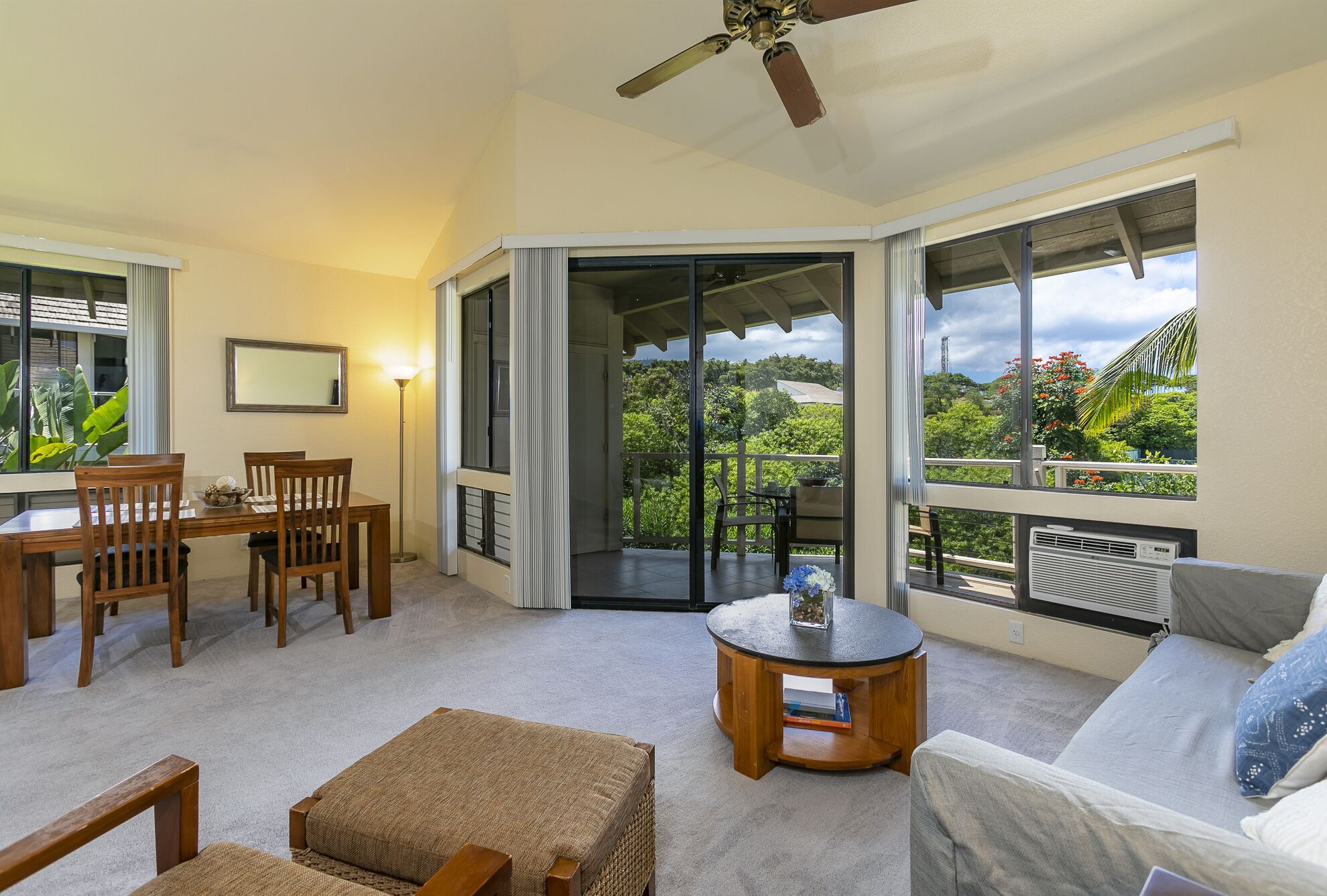 Redesigned 1bd/2ba Condo With Haleakala Views Near Wailea's Beaches And Dining - Ulua Beach, HI