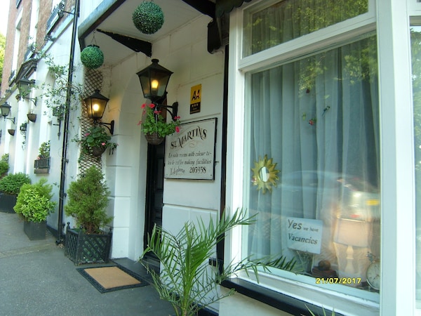 세인트 마틴스 게스트 하우스 - 도버