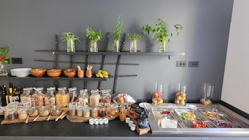 Pequeno-almoço tipo buffet diário incluído 