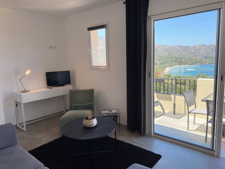 New Apartment With Magnificent View Of Roya Beach Promo October November - Corsica