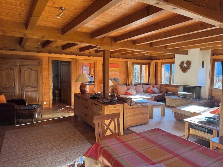 Charmant Chalet Familial Dans Les Alpes Suisses Près Des Remontées Mécaniques Et Piste Cyclable - Canton de Vaud