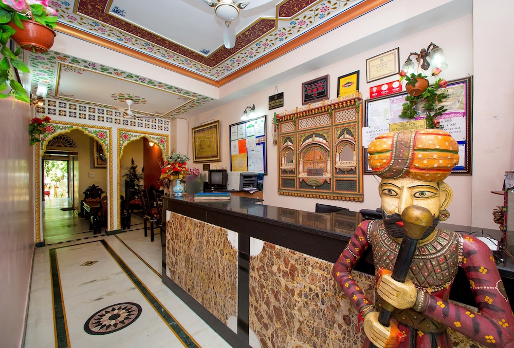 Hotel Moon Light Palace Jaipur - Jaipur
