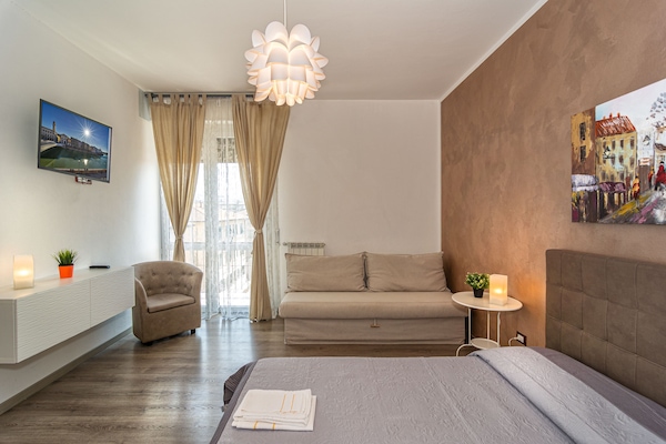 Quarto triplo | Cortinas blackout, Wi-Fi de cortesia, roupa de cama