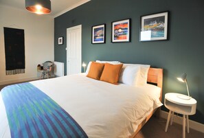 Casa de Férias Premium, várias camas, não fumadores, vista para a colina | 4 quartos, com decoração personalizada, com mobília individualizada 