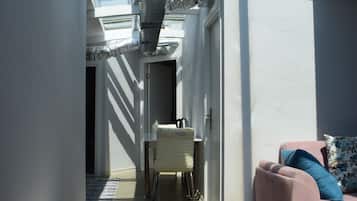Loft Familiar, 3 quartos | Secretária, Wi-fi grátis, roupa de cama fornecida