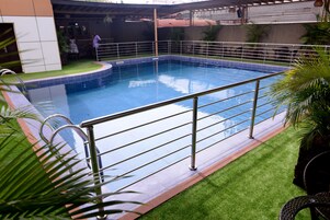 Piscina externa