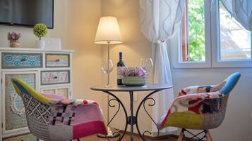 Estúdio (Blue) | Ferros/tábuas de passar roupa, Wi-Fi de cortesia, roupa de cama