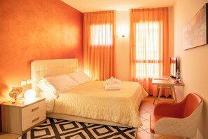 Quarto Standard | Minibar, cofre no quarto, secretária, quartos insonorizados 