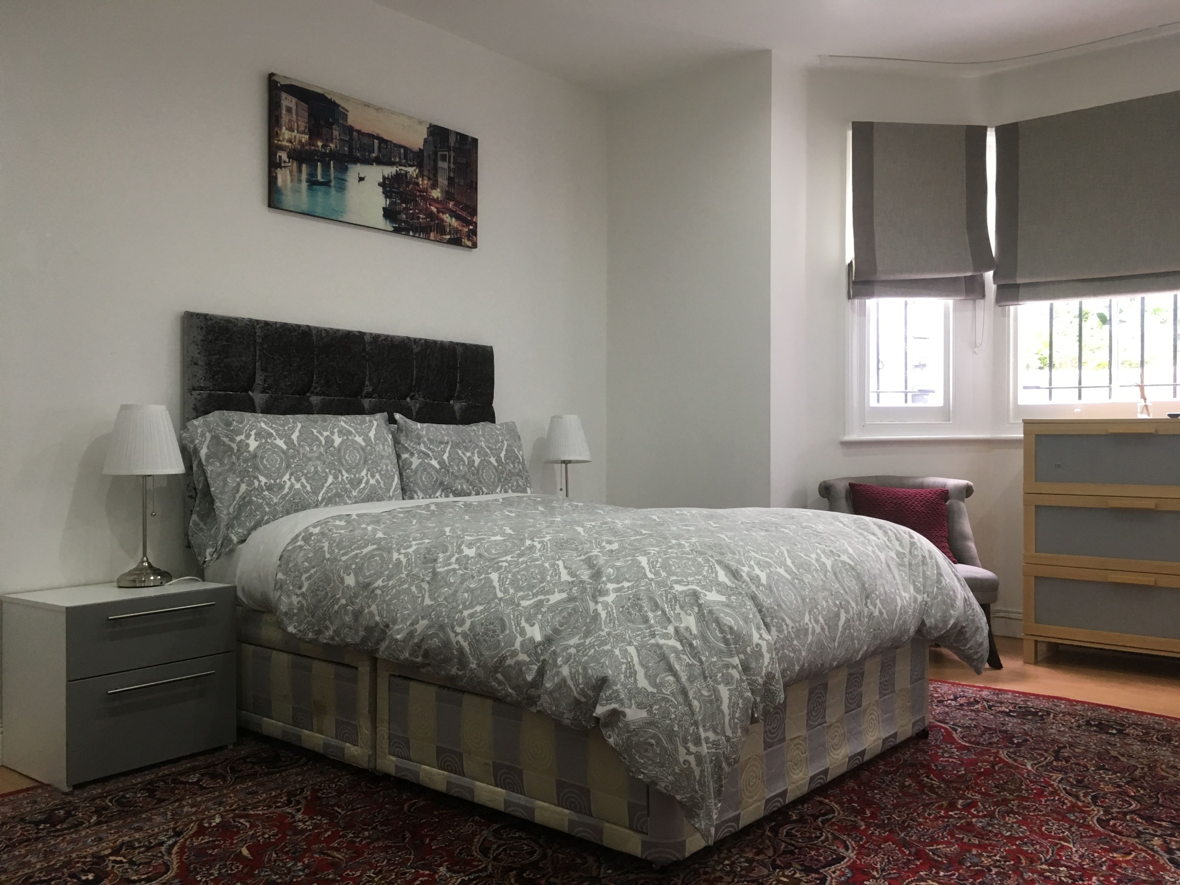 Apartamento superluxo, várias camas | 1 quarto, roupas de cama premium, ferros/tábuas de passar roupa