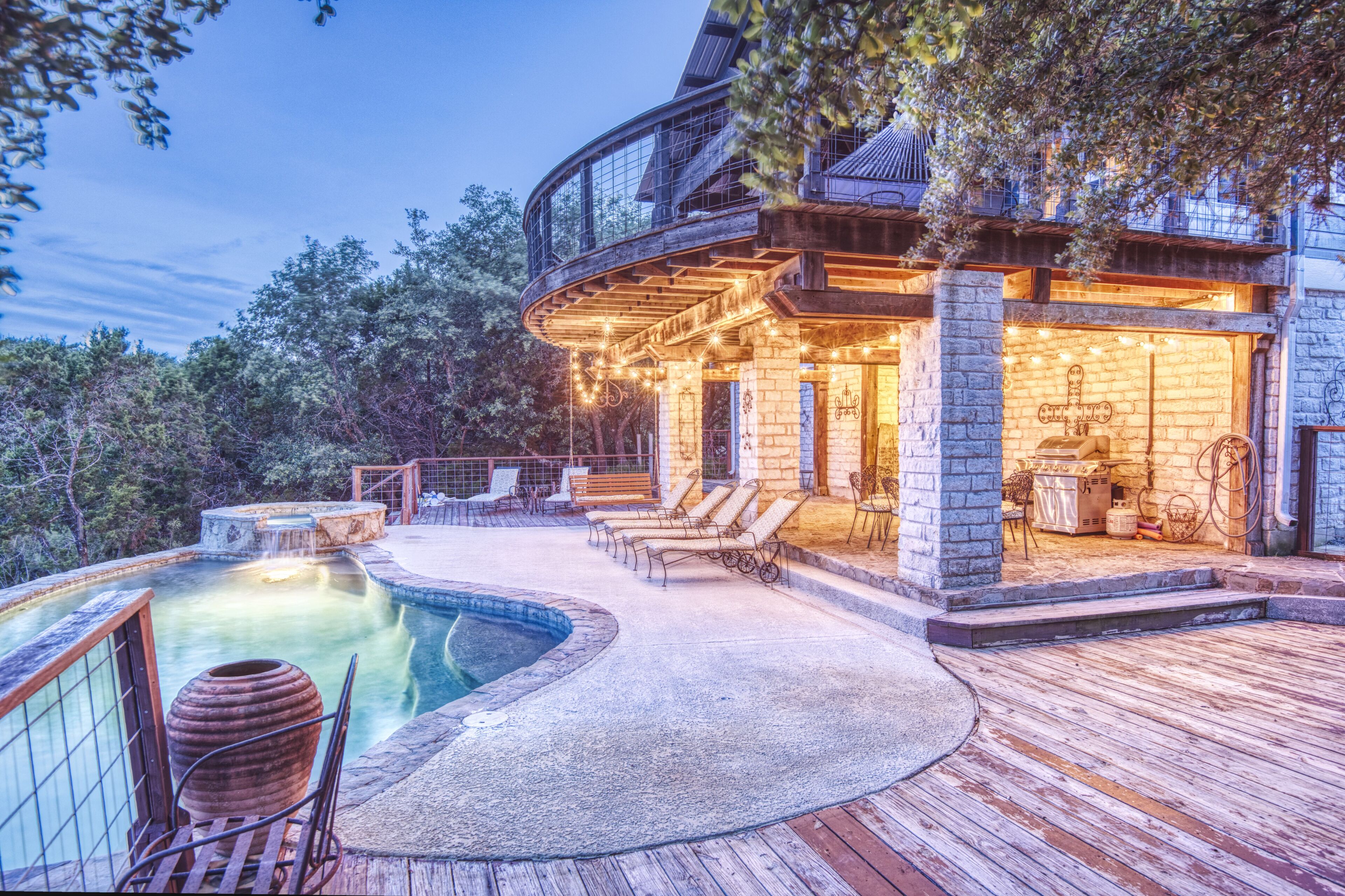 Hill Country Retreat, Hill Top views, private pool, Hamilton Pool ...